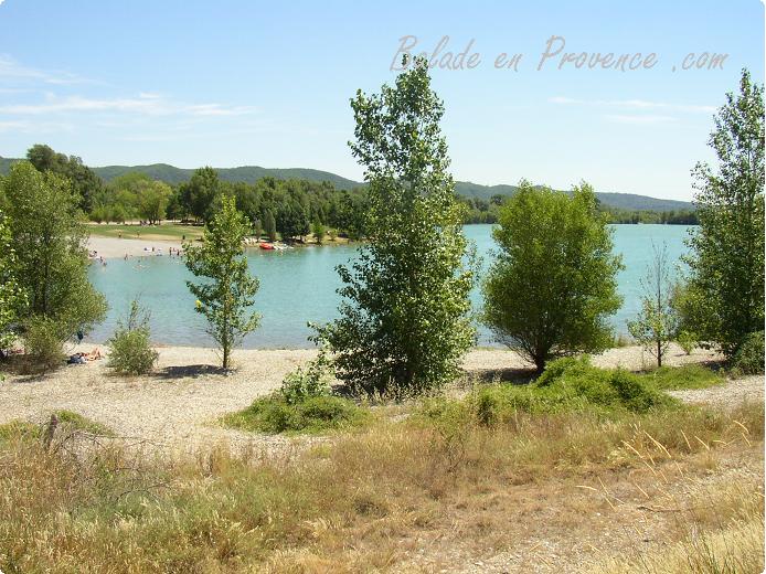 Balade en Provence - Oraison Plans d'eau des Buissonnades