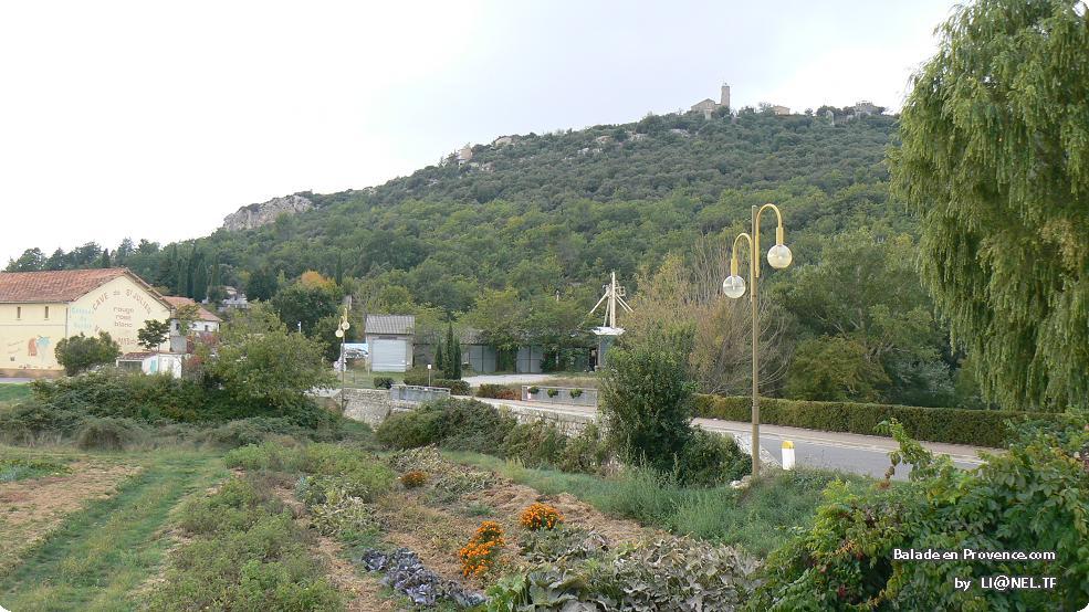 Balade en Provence - Saint-Julien Le Montagnier - Saint-Pierre