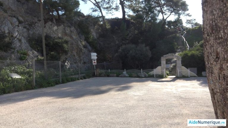 Anse Magaud - Anse Méjan - ND du Cap Falcon - Balade en Provence